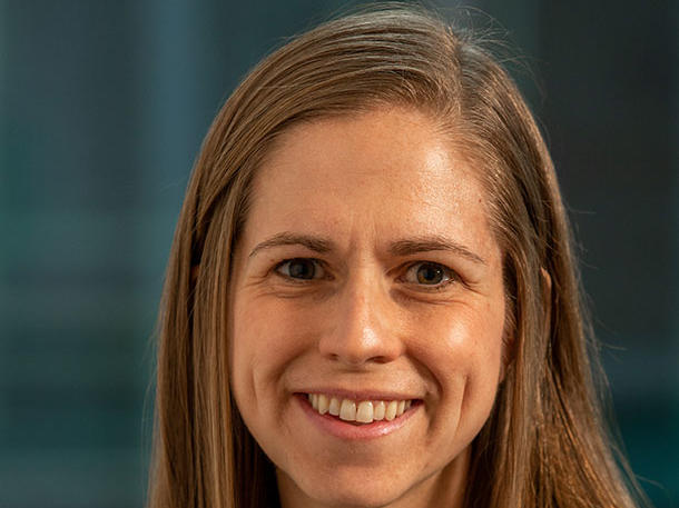 Meredith Shiels Receives WSA Mentoring and Leadership Award - NCI